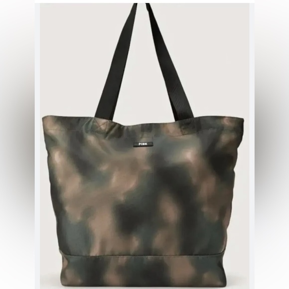 PINK Victoria's Secret | Bags | Nwt Vs Pink Logo Weekender Tote Bag ...